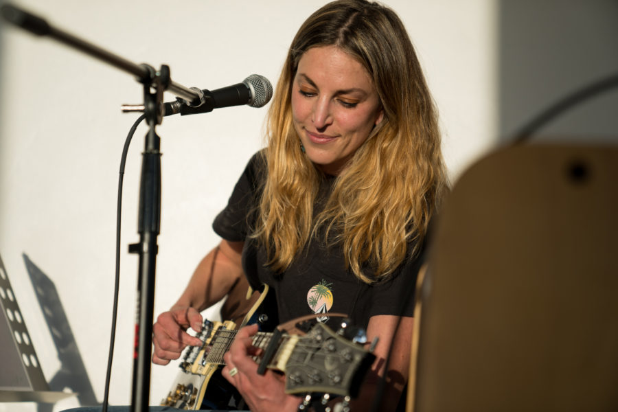 Melissa Moss - Mountain Town Music